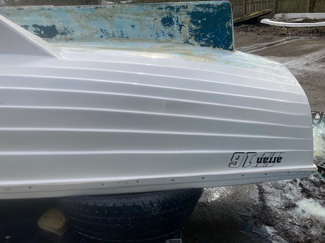 Splitting an Arran 16 in two for moulding from. - Arran Boats